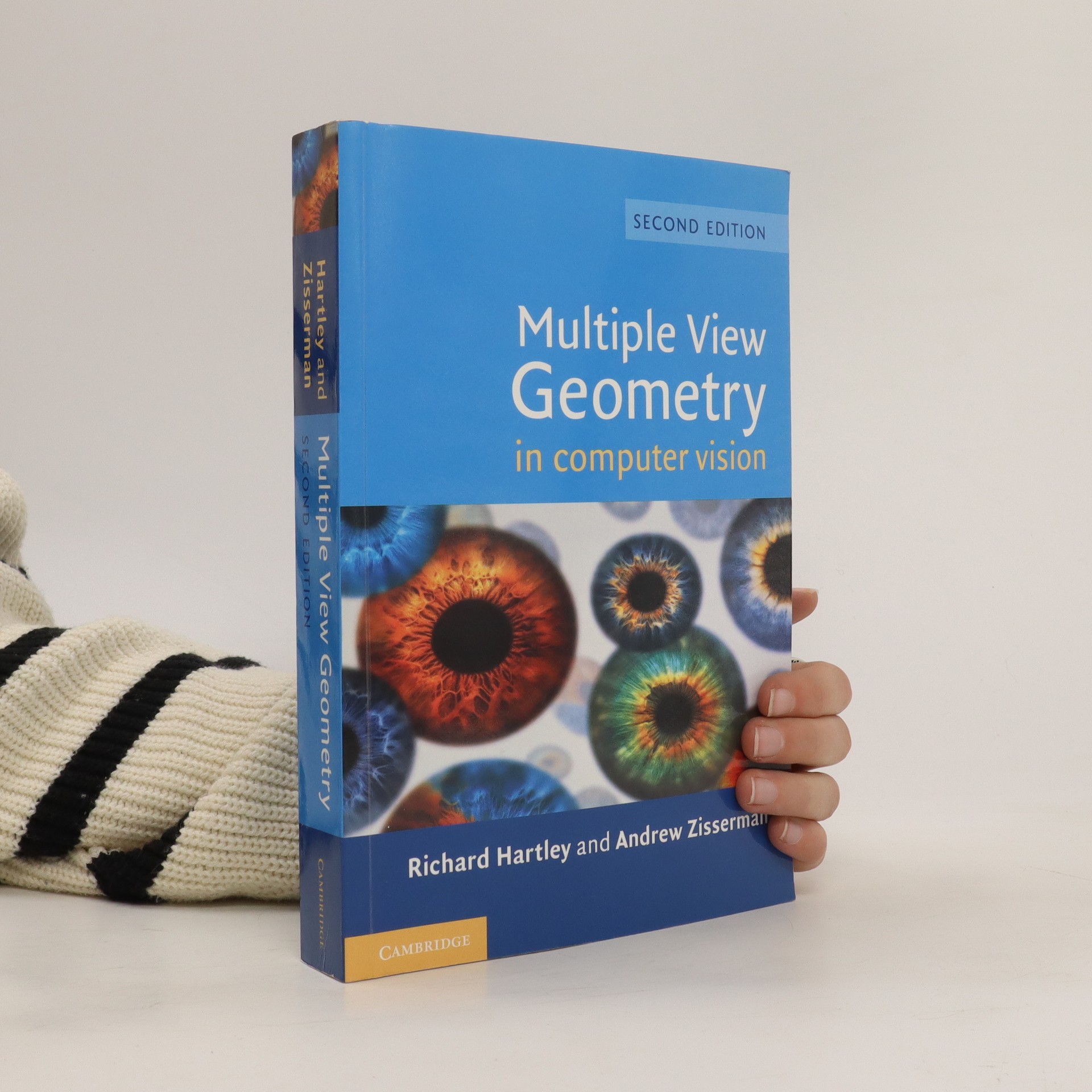 Multiple View Geometry in computer vision - Hartley, Richard - knihobot.cz