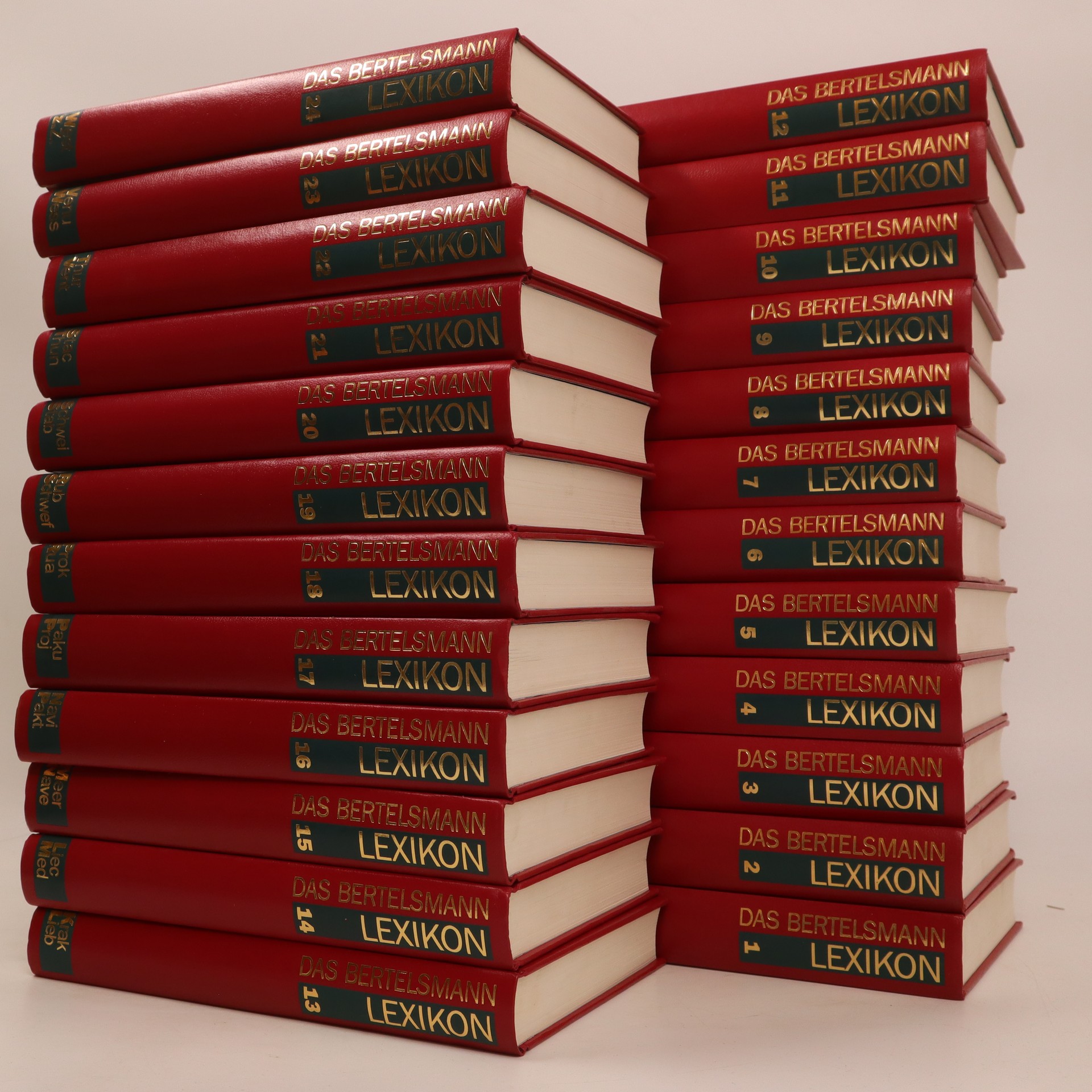 Das Bertelsmann Lexikon (24 svazků) - kolektiv - knihobot.sk