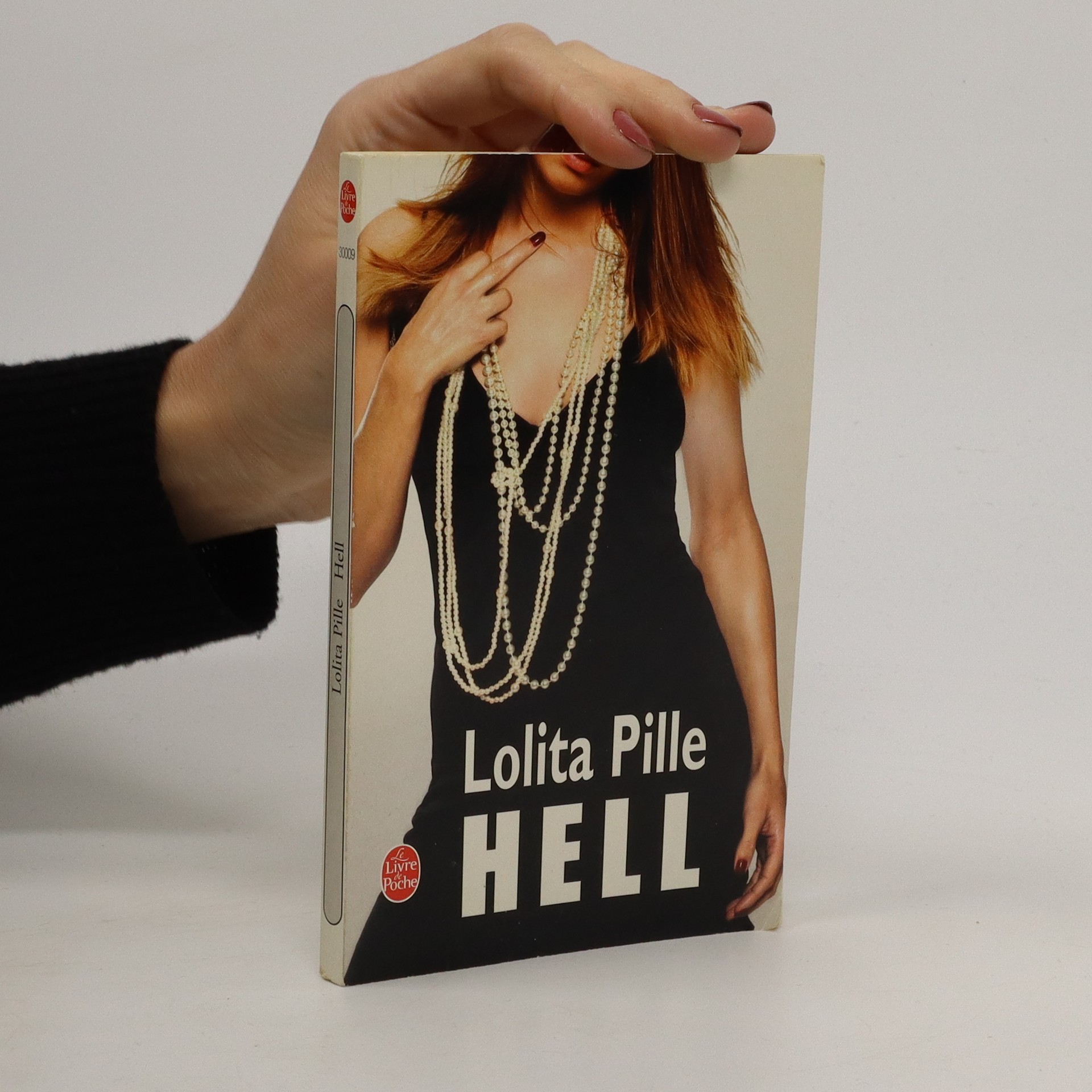 Hell - Pille, Lolita - knihobot.cz