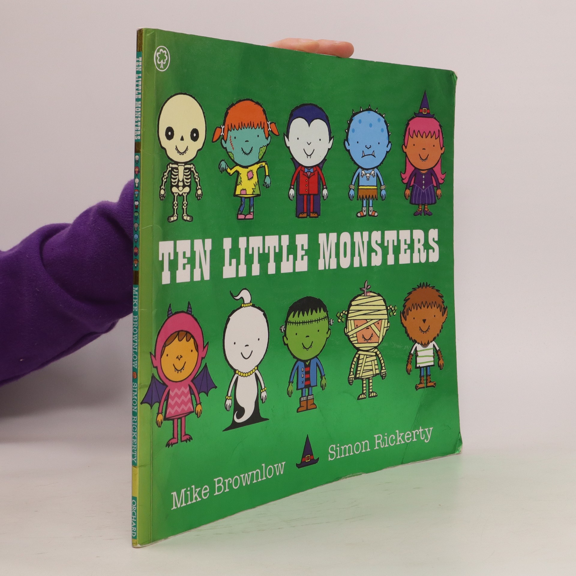 Ten Little Monsters - Brownlow, Mike - knihobot.cz