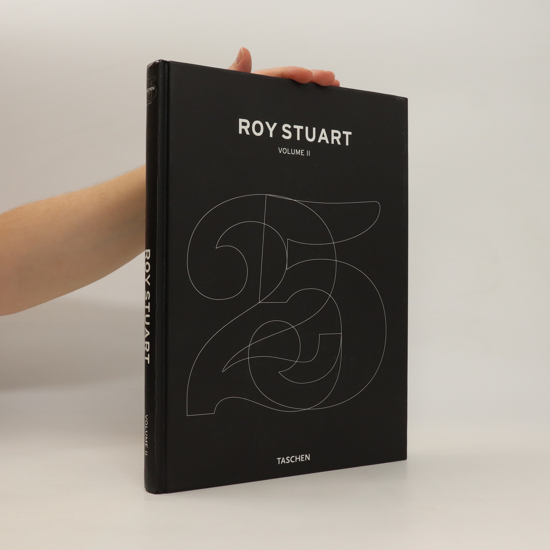 Roy Stuart: Volume II - Stuart, Roy - knihobot.cz