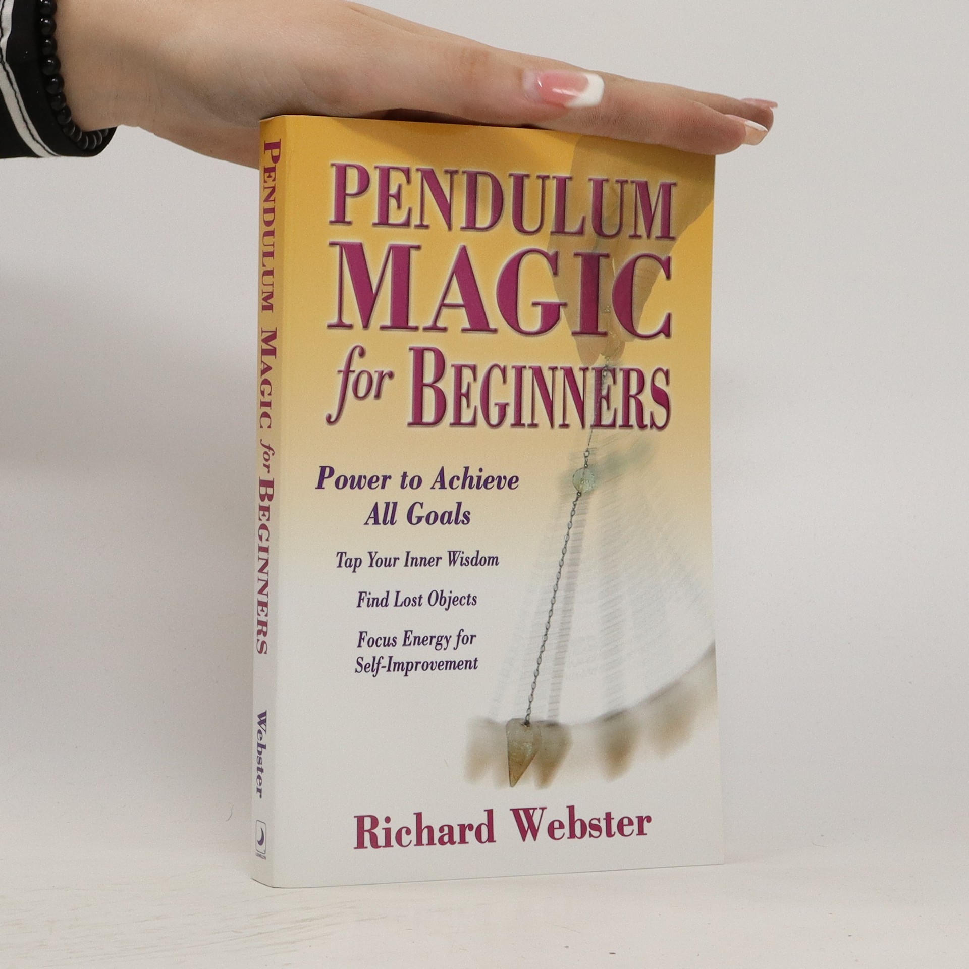 Pendulum Magic for Beginners - Richard Webster - knihobot.cz