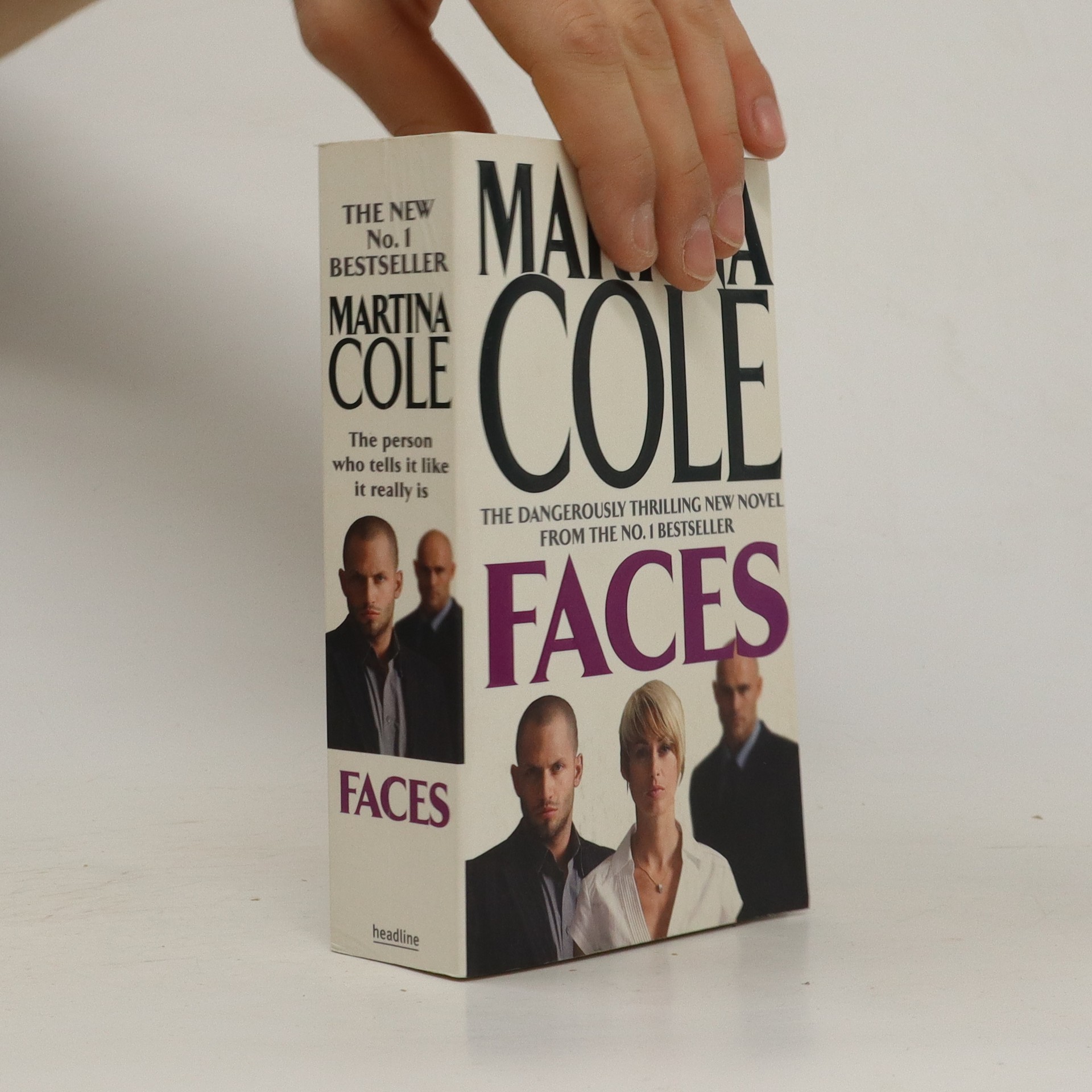 Faces - Martina Cole - knihobot.cz