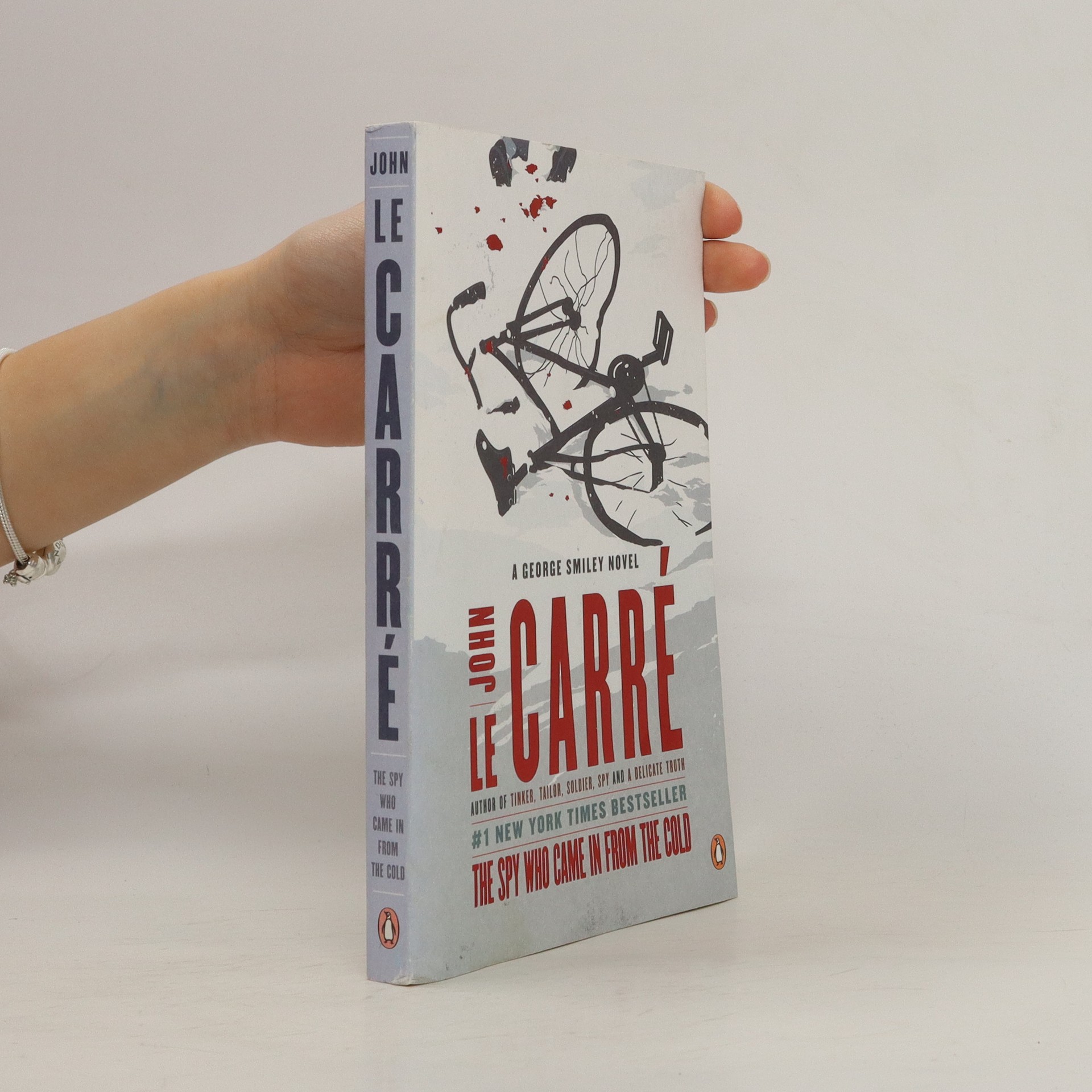 The Spy Who Came in from the Cold: A George Smiley Novel (George Smiley ...