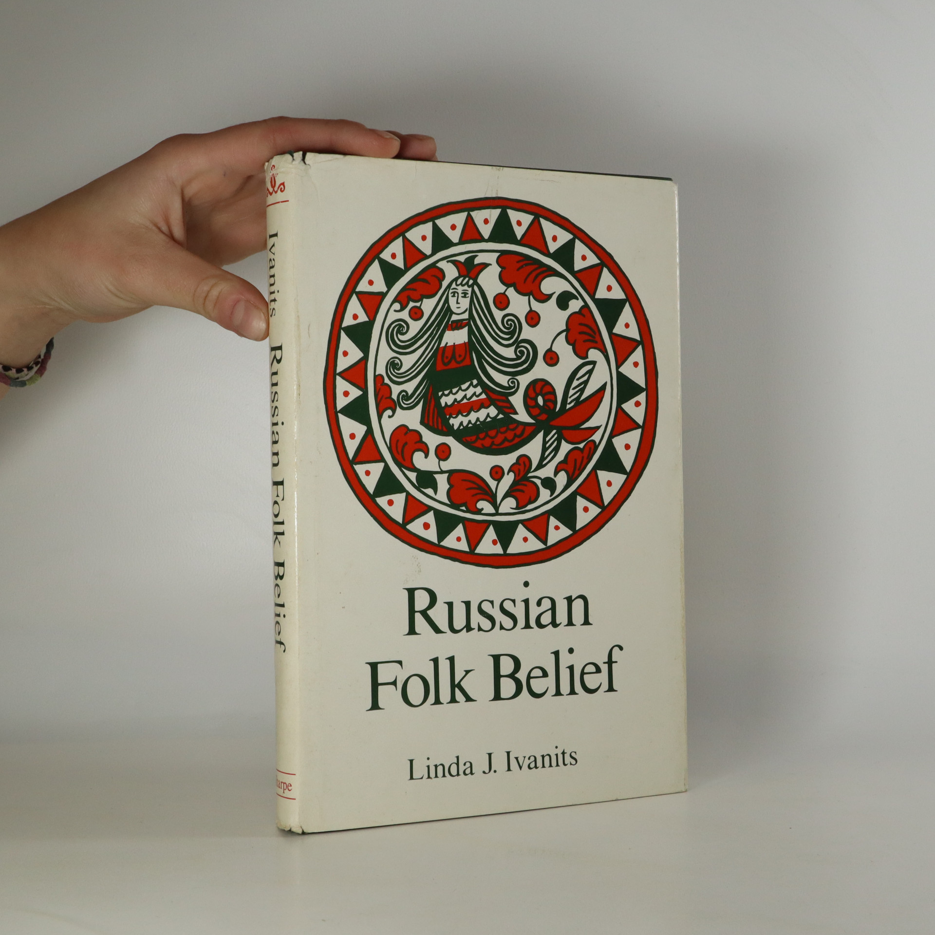 Russian Folk Belief - Ivanits, Linda J. - knihobot.cz